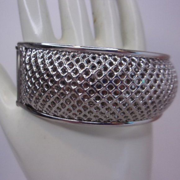 Sarah Coventry | Jewelry | Sarah Coventry Cosmopolitan Silver Hinged ...